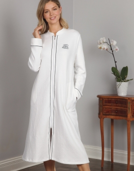 Luxury Robes - Luxury Nightwear - Schweitzer Linen
